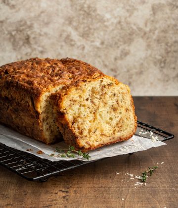 Caramelized Shallot Cheesy Bread - Cherry on My Sundae