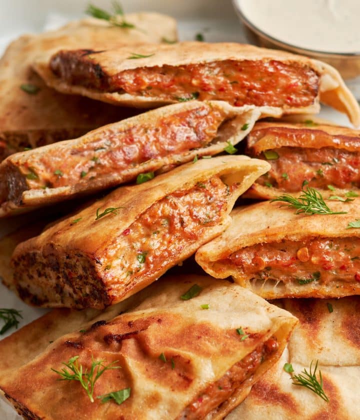 Harissa Chicken Arayes - Cherry on My Sundae